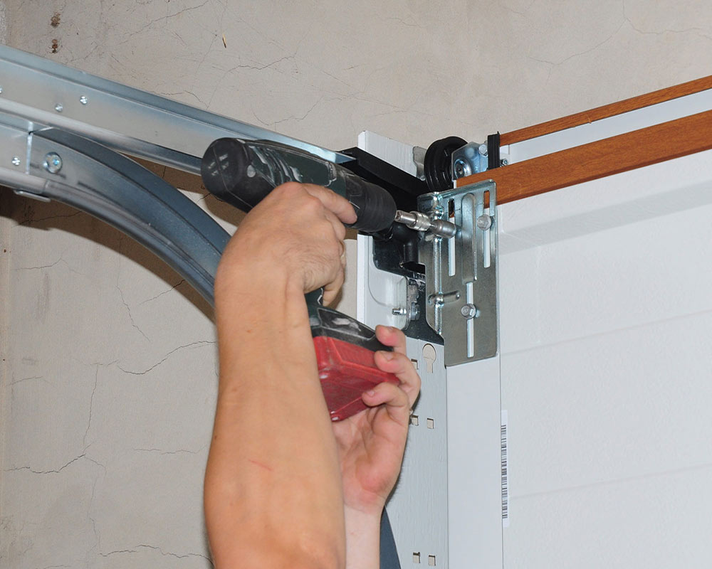 Garage Door Company Indianapolis | Repairs & Installation